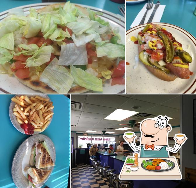 Omega Hawg & Dawg Deli, Ferndale - Restaurant menu, prices and reviews