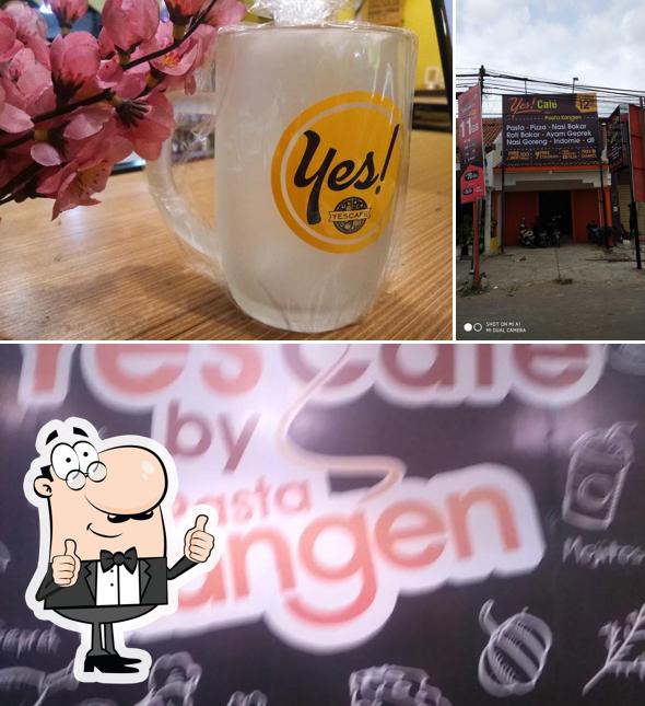 Yes Cafe, Sidorejo - Restaurant reviews