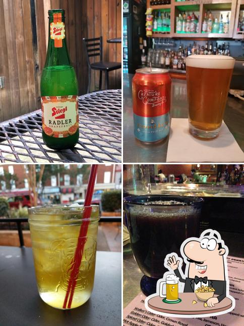 Walkers Coffee Shop & Pub, Athens - Restaurant menu, prices and reviews