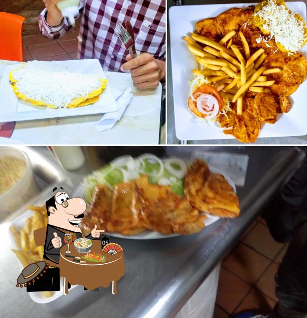 Combo Express Donde Lucho el Original! restaurant, Bogotá, Av. Pepe ...