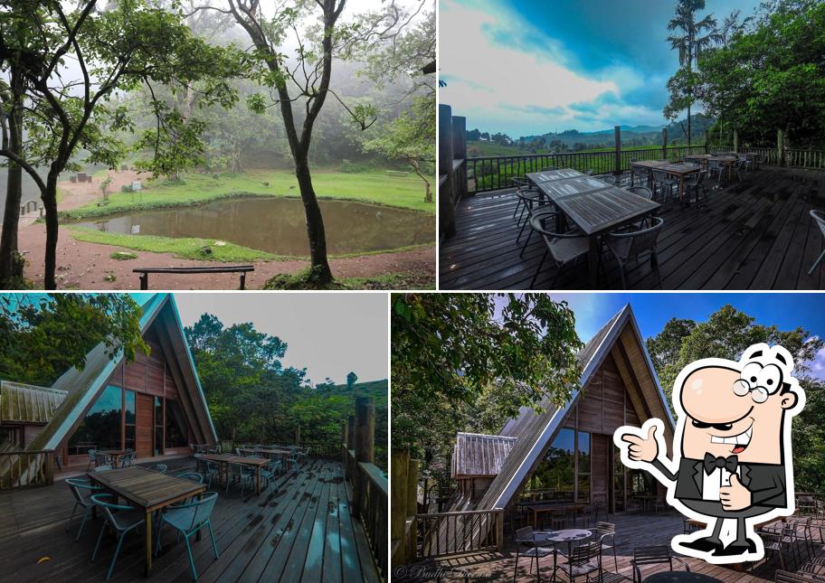 Telaga Warna Resort & Resto, Indonesia - Restaurant reviews