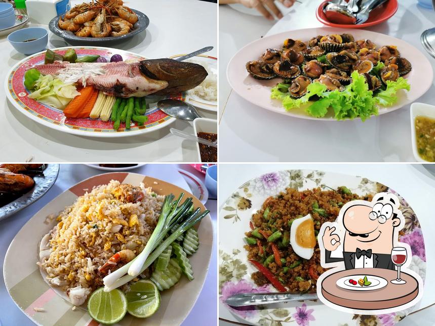 Volcano Prawn Restaurant, Nakhon Pathom - Restaurant reviews
