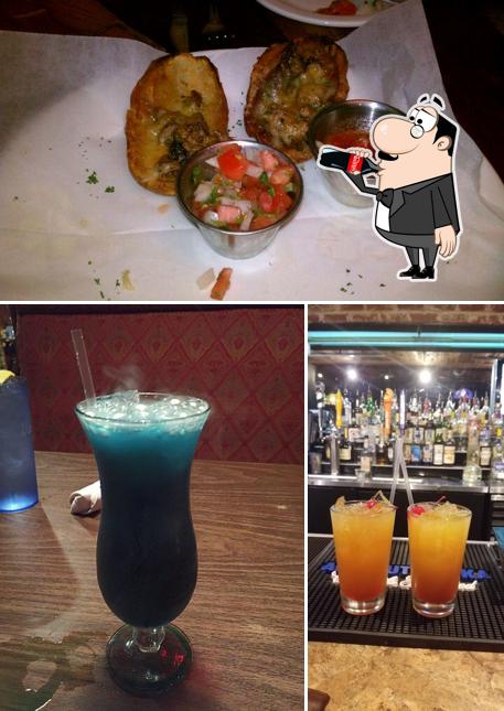 The Magic Time Machine, Addison - Restaurant menu, prices and reviews