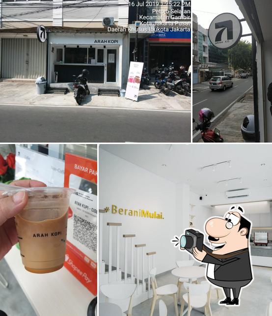 ARAH Coffee Cideng, Central Jakarta - Restaurant menu, prices and reviews