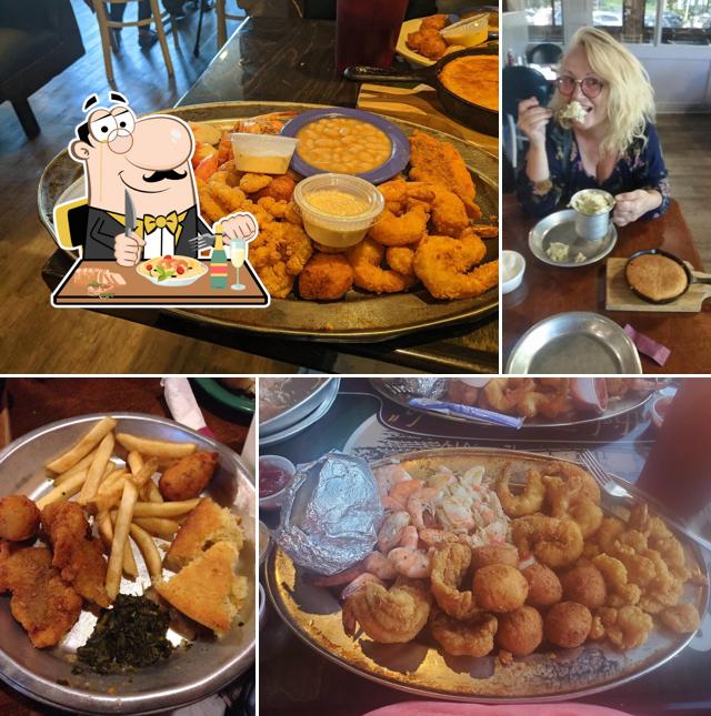 Top O' the River in Anniston - Restaurant menu and reviews