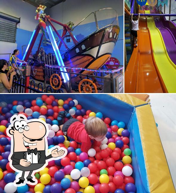 Lollipop's Playland & Cafe in Underwood - Restaurant reviews