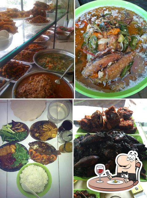 Warung Muslim Bu Rafa restaurant, Kuta - Restaurant reviews