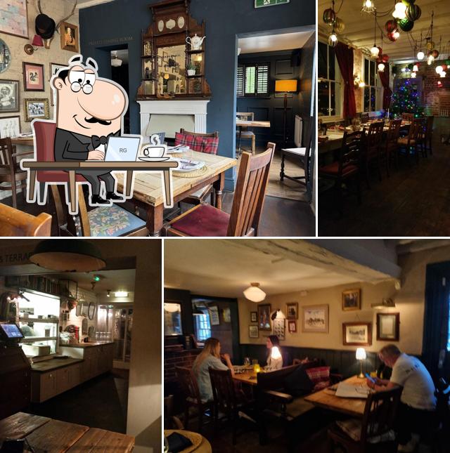 The Four Horseshoes, Woking - Restaurant menu, prices and reviews