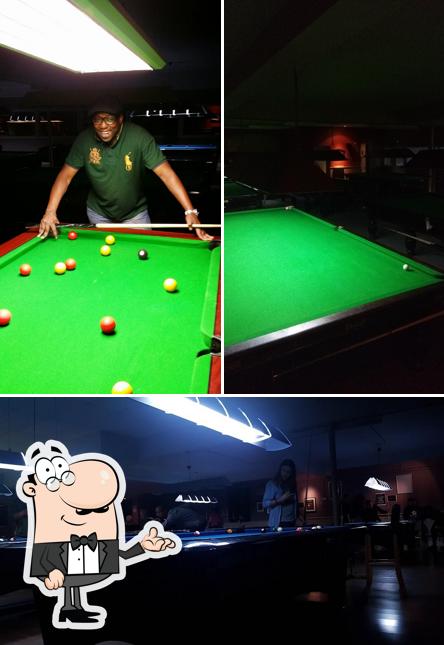 London Snooker, 2a Lynwood Rd in London - Restaurant reviews