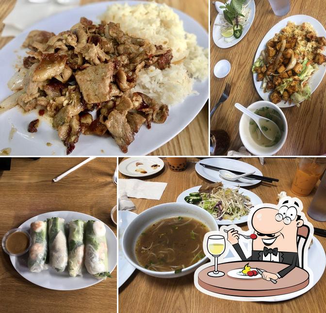 QQ Noodle, Marina - Restaurant menu, prices and reviews