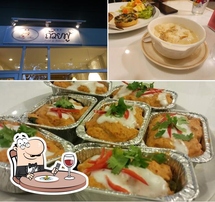 Tuay Fuu restaurant, Bangkok - Restaurant reviews