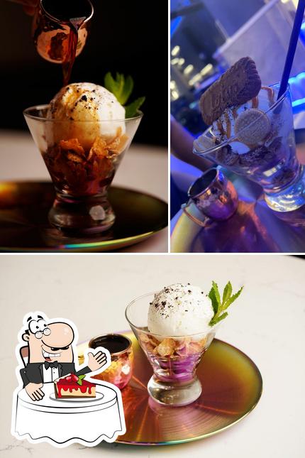 Twilight Cafe & Bar DT (Dundas), Toronto - Restaurant menu, prices and ...