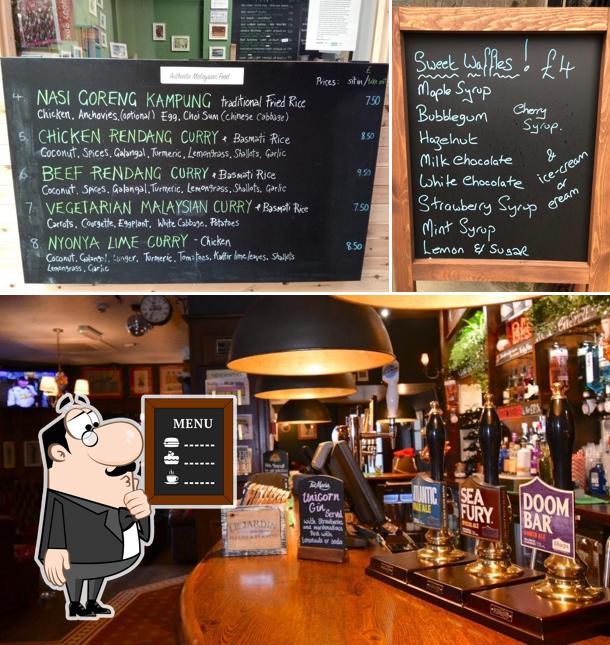 Top 7 pubs & bars in Tenby, october 2025 - Restaurant Guru
