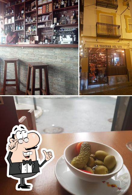 Pub y bar La Taberna del Rey, Sevilla, C. Corral del Rey - Opiniones ...