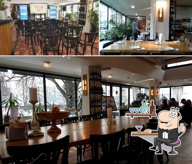Café Mozaika, Warsaw, Racławicka - Restaurant menu, prices and reviews