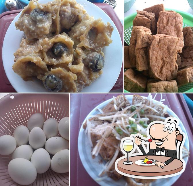 Joe Lugaw- MAMI PARES The Original Lugaw in Laloma restaurant, Quezon ...