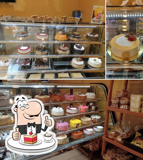 Dibba Bakes Rolla, Sharjah - Restaurant menu, prices and reviews