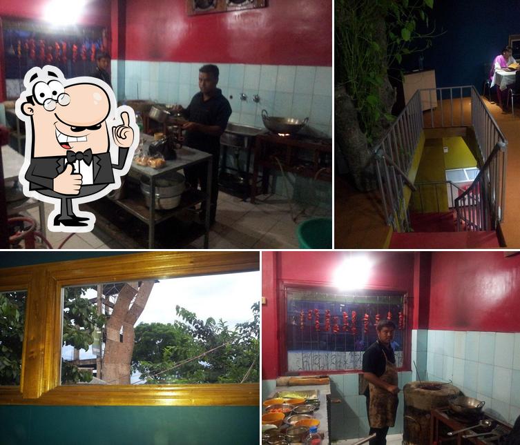 Adventure Cafe, Imphal, RW7X+RF7 - Restaurant reviews