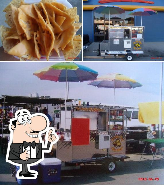 Lucky Dog Hot Dogs, 1116 Fulton St in Fresno