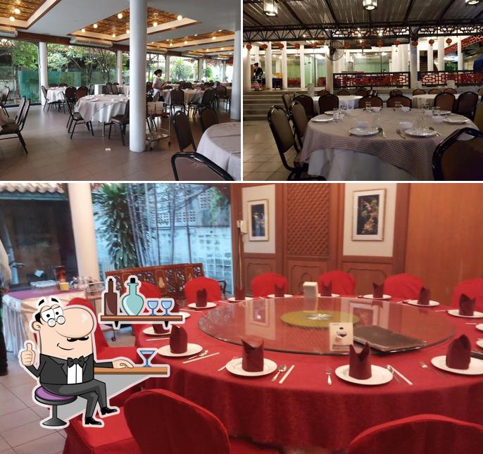 The Royal Dragon, Bang Kaeo - Restaurant menu, prices and reviews