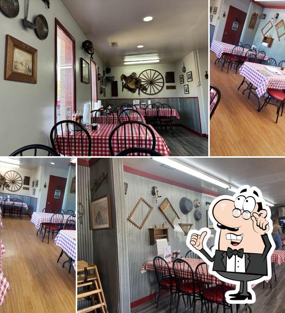 Company B Bbq in Byrnes Mill - Restaurant menu and reviews