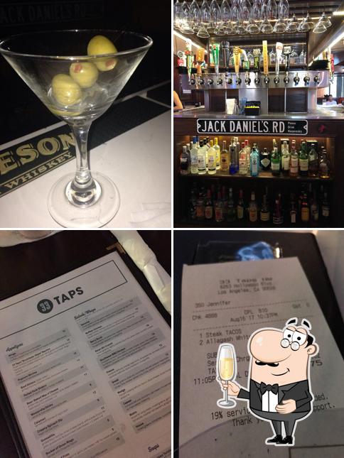 33 Taps, 6263 Hollywood Blvd in Los Angeles - Restaurant menu and reviews