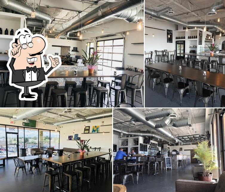 Mas y Menos in El Paso - Restaurant menu and reviews