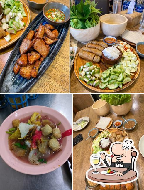 Willy Vietnamese restaurant - Pracha Songkhro, Bangkok - Restaurant reviews