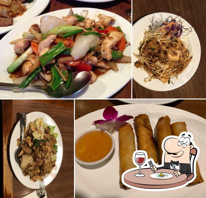 Thai Delight Cuisine in Berkeley - Restaurant menu and reviews