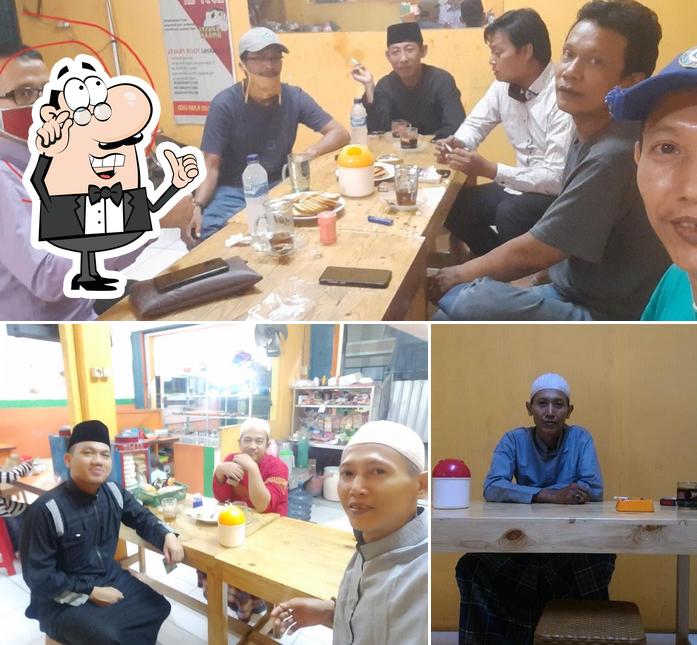 Warteg Orange Karawaci restaurant, Tangerang, Gg. Teladan 1 No.12 ...