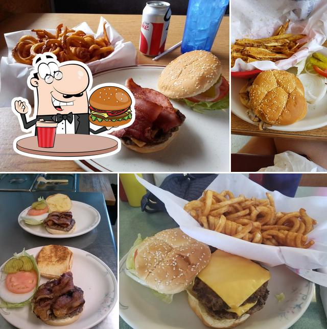 Mitch's Cafe, 4066 US-191 in Farson - Restaurant menu and reviews