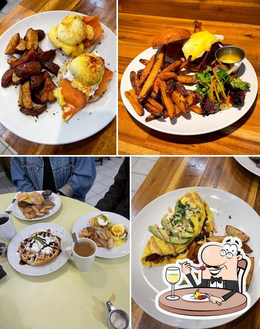 Pike Street Café, Cincinnati - Restaurant menu, prices and reviews