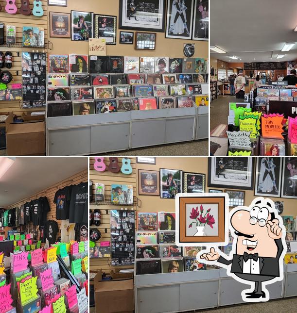 Checker Records, Hillsdale - Restaurant menu, prices and reviews