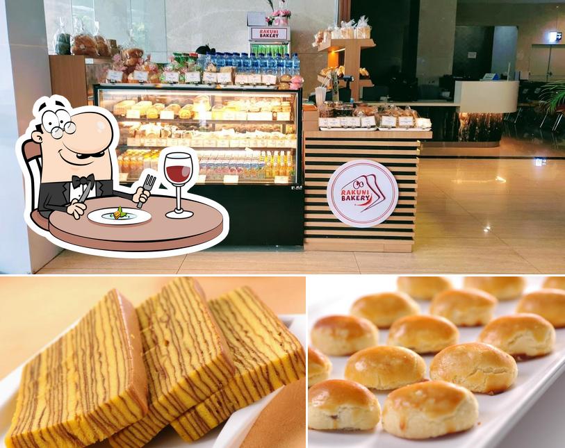 Rakuni Bakery, Central Jakarta, RS. St Carolus Lobby Utama - Restaurant ...