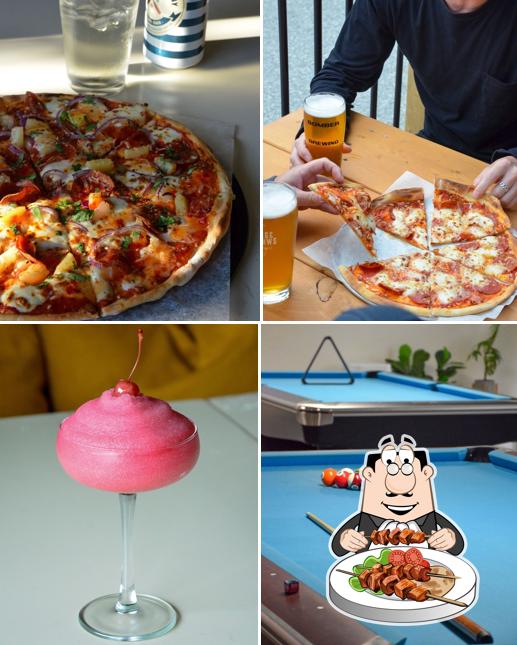 Sneaky Pete's Pool Cafe, Vancouver - Menu du restaurant, prix et avis