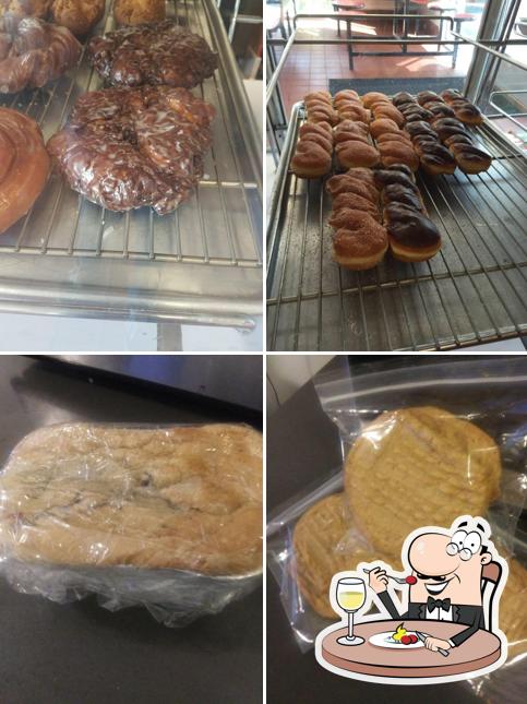 Super Donuts, Long Beach - Restaurant menu, prices and reviews