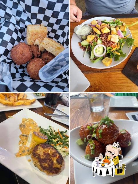 Scotties On The River in Chattanooga - Restaurant menu and reviews