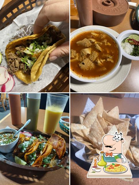 El Alteño Taqueria, 4871 L St in Omaha - Restaurant menu and reviews