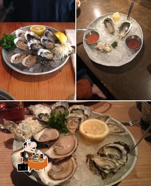 Chewies Smoke & Oyster Bar Kitsilano, 2201 W 1st Ave in Vancouver ...