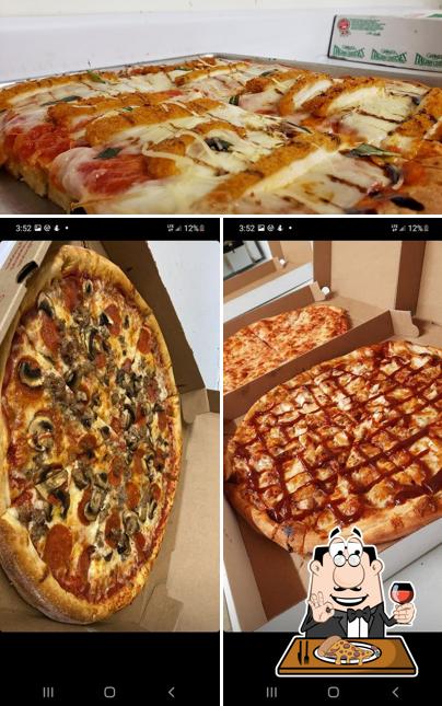Steve's Pizza & Deli in Kingston - Restaurant menu and reviews
