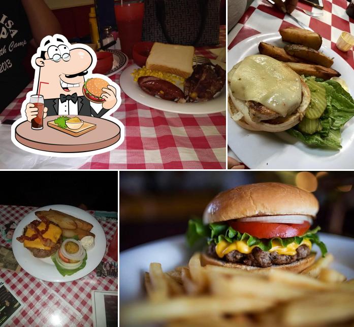 Rooster's, 6 W Texas Ave in Baytown - Restaurant menu and reviews