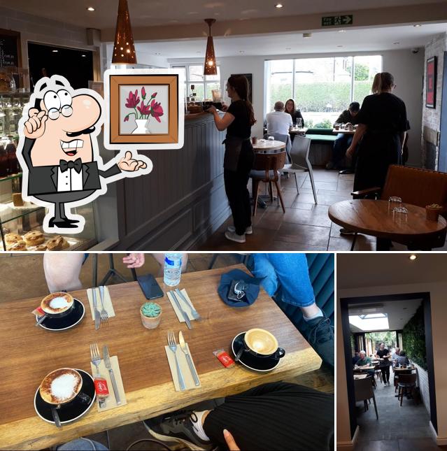The Courtyard Lytham, Lytham - Restaurant menu, prices and reviews