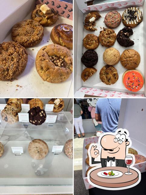 Pudgy’s Fine Cookies in Houston - Restaurant menu and reviews