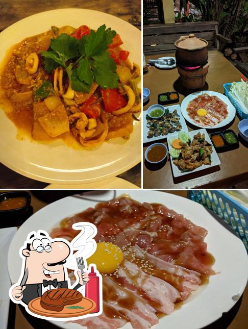 Lung Sert Bar, Chiang Mai - Restaurant reviews