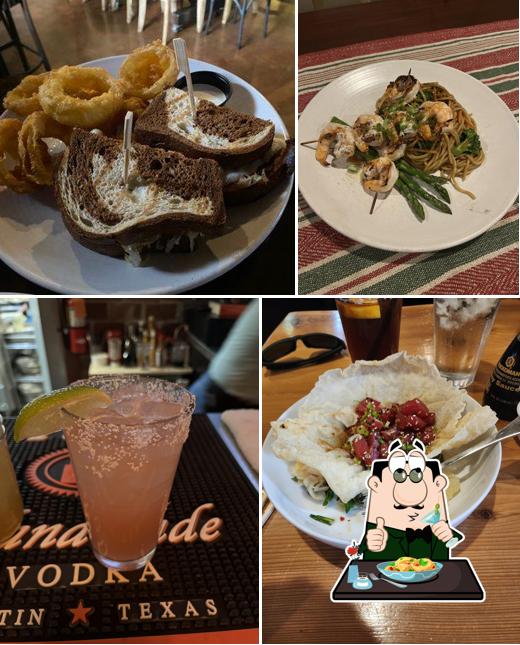 Frontier Public House in Vancouver - Restaurant menu and reviews