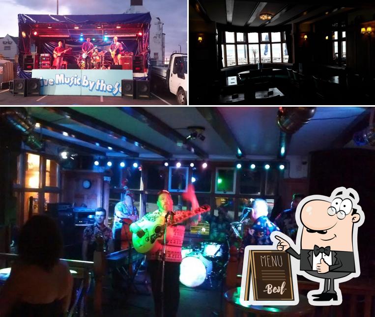 The Crown Sheringham in Sheringham - Restaurant menu and reviews