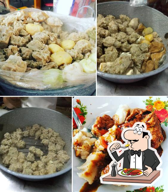 Siomay Super Bang Boy Gereja Theresia Menteng restaurant, Jakarta ...