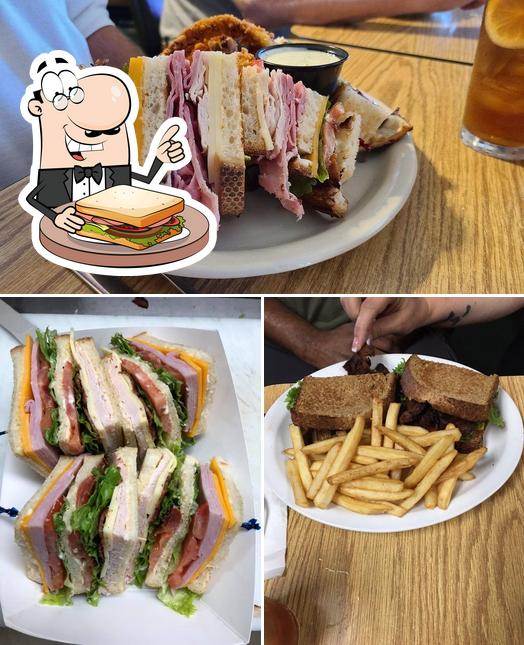 Cedar Tree Restaurant in Palo Cedro - Restaurant menu and reviews