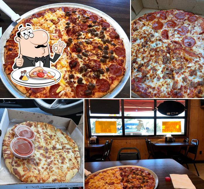 Scooter's Pizzeria, Hooks - Restaurant menu, prices and reviews