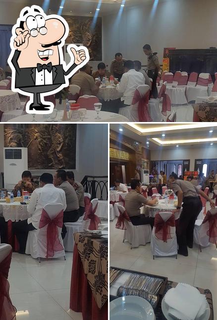 Catering Maharani, Surabaya, Jl. Pacarkeling VI/12 - Restaurant reviews
